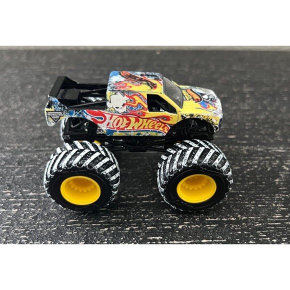 Mattel | Toys | Hot Wheels Monster Jam Team Hot Wheels Firestorm ...